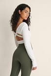 Open Back Cross Detail Top Offwhite | NA-KD