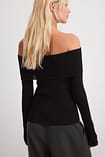 Knitted Off Shoulder Top Black | NA-KD