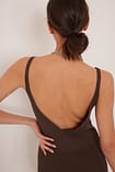 Ribbed Knitted Deep Back Dress Brown | NA-KD