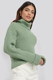 Ribbed Knitted Turtleneck Sweater Green | NA-KD