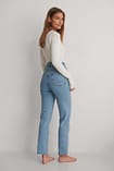 V-shaped Waist Straight Denim Blue | NA-KD