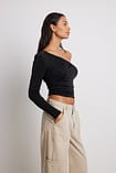 One Shoulder Rouched Top Black | NA-KD