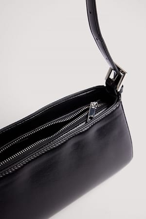 Glossy Baguette Bag Black | NA-KD