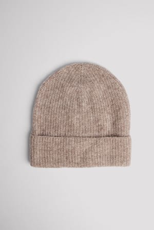 Basic Knitted Beanie Brown | NA-KD