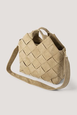 Flettet Shopper I Imitert Semsket Skinn Beige | NA-KD