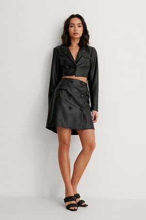 Cropped PU Blazer Black | NA-KD