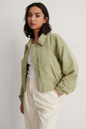 Elastic Hem Short Jacket Green | NA-KD