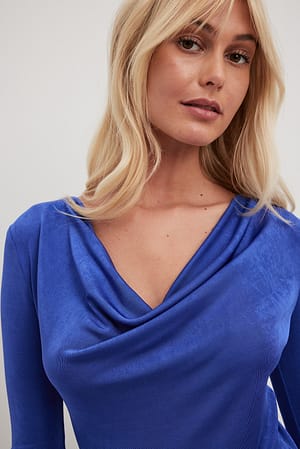 Long Sleeve Waterfall Top Blue | NA-KD