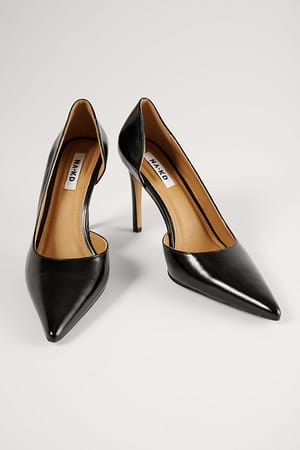 Side Cut High Heels Black | NA-KD