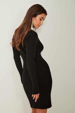 V-shape Ribbed Mini Dress Black | NA-KD