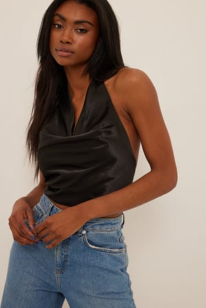 Waterfall Front Satin Top Black | NA-KD