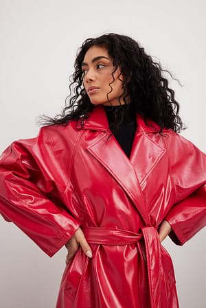 Oversized Shiny Pu Belted Trenchcoat Red | NA-KD
