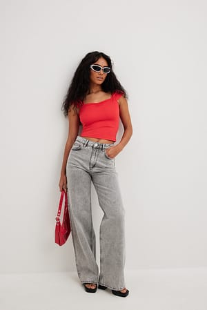 Twisted Front Top Red | NA-KD