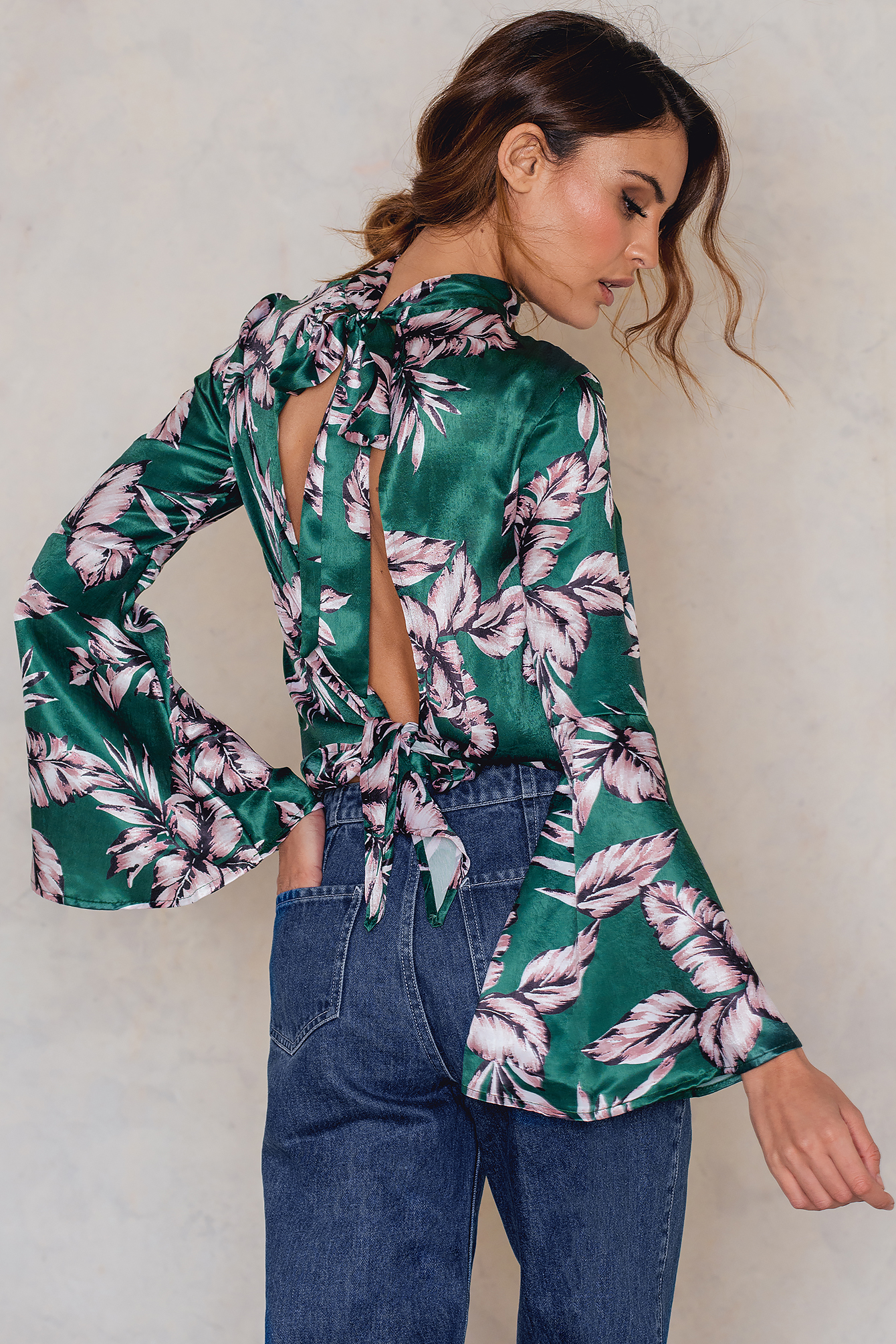 Lea Top Green | NA-KD