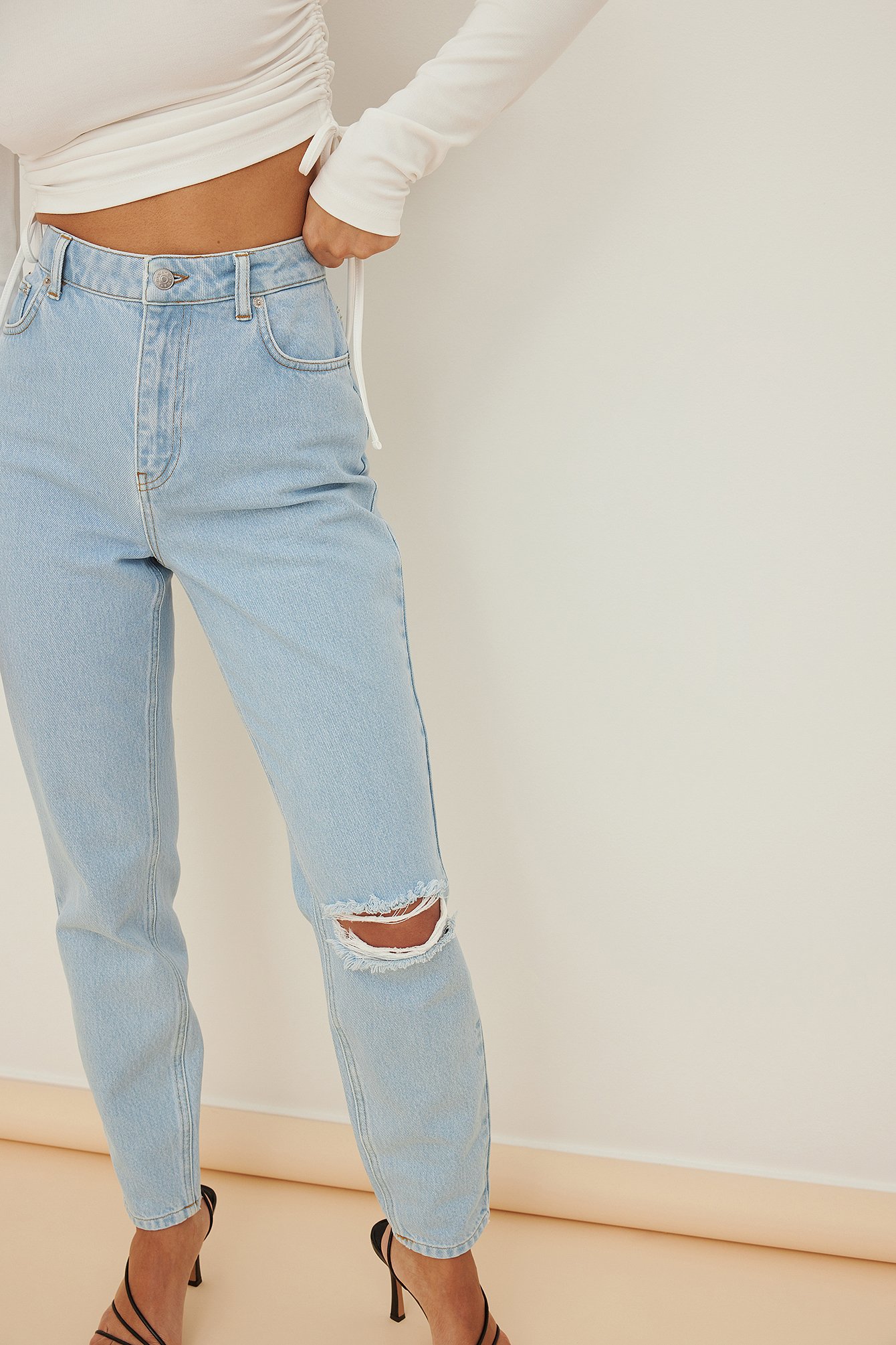 Distressed Mom Jeans Blue | NA-KD