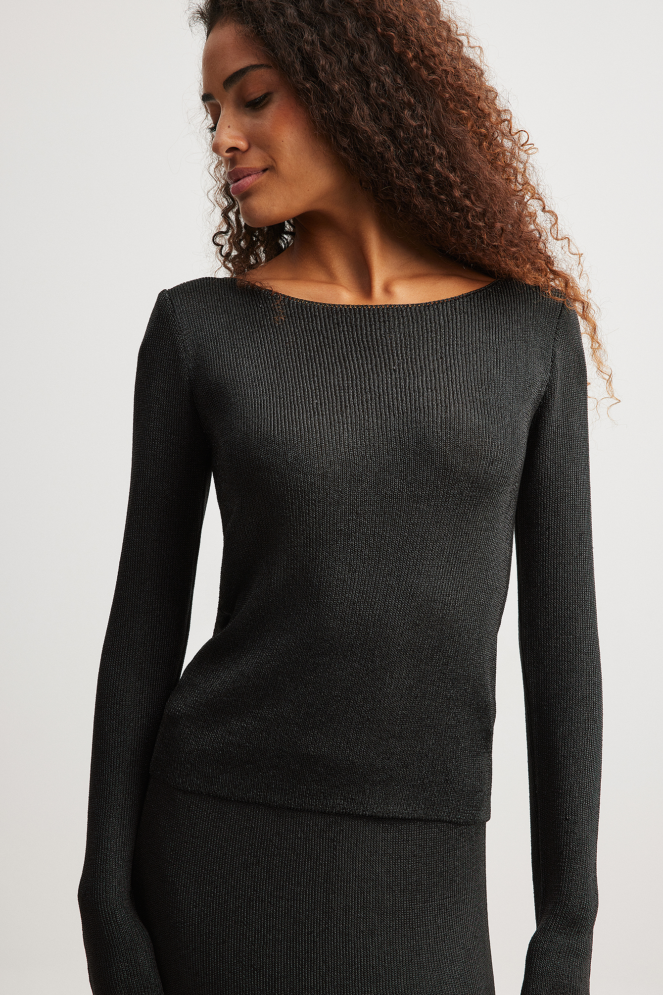 Boat Neck Knitted Metallic Sweater Black | NA-KD