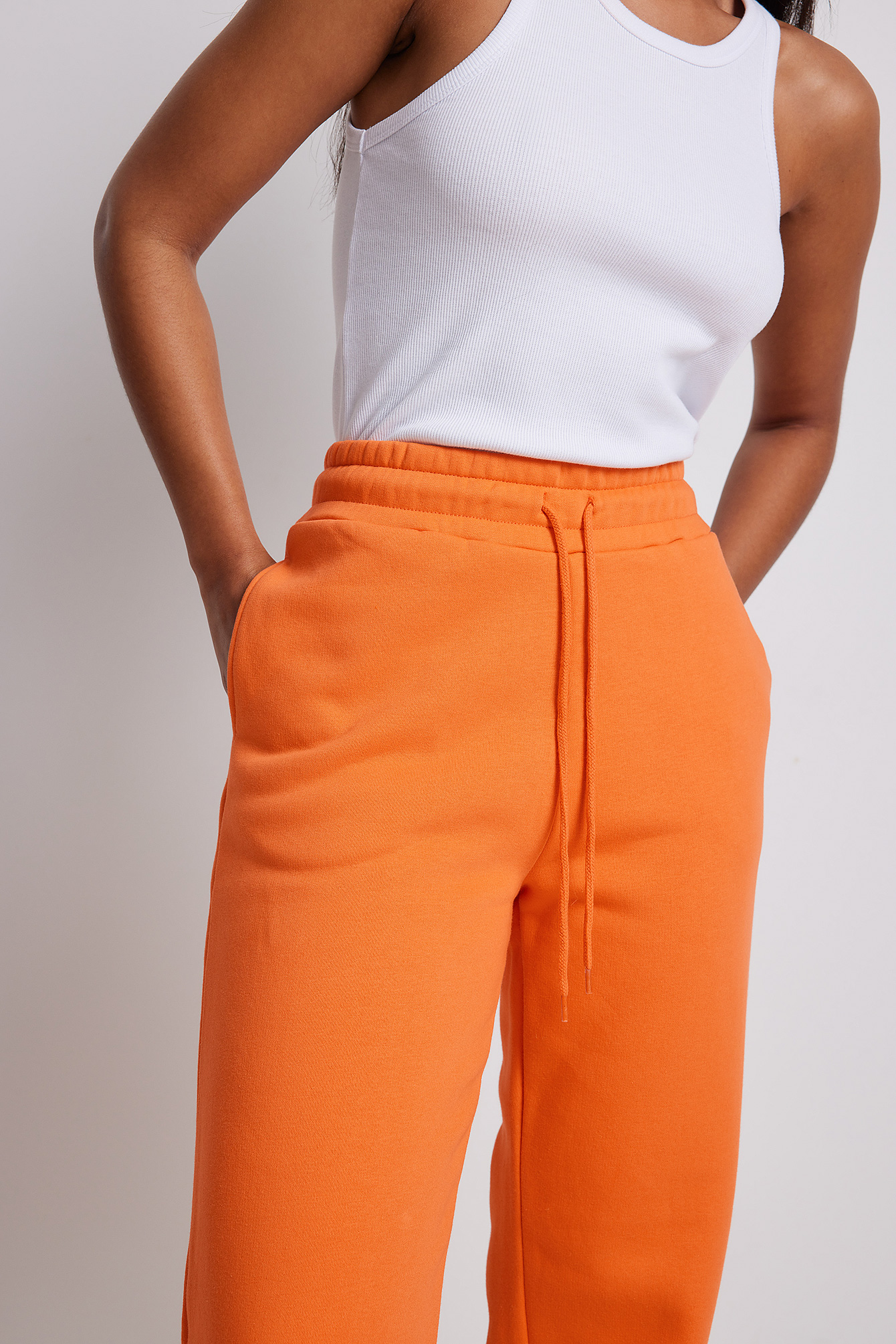 Brushed Drawstring Sweatpants Orange | na-kd.com