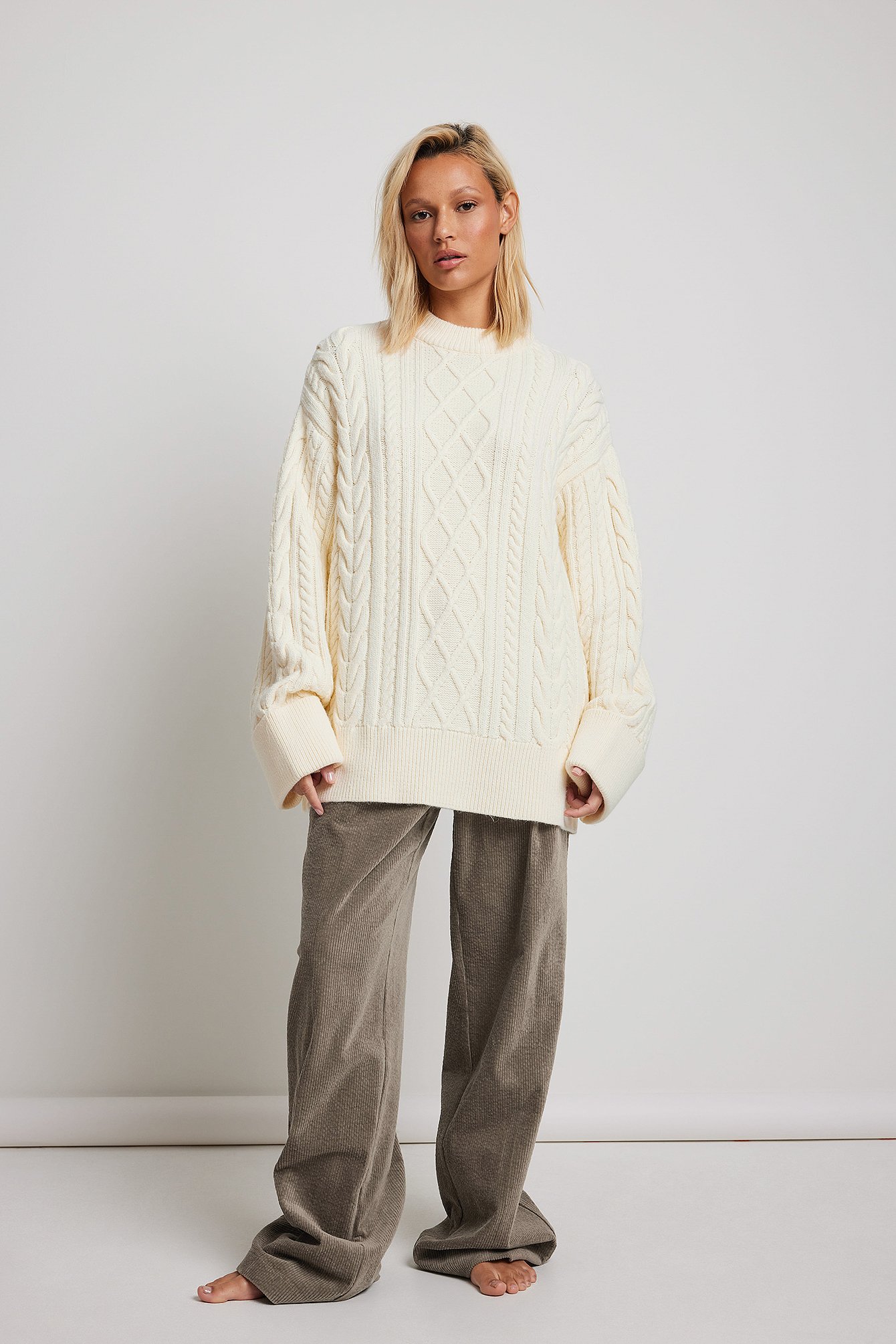 Cable Knit Sweater Offwhite | NA-KD