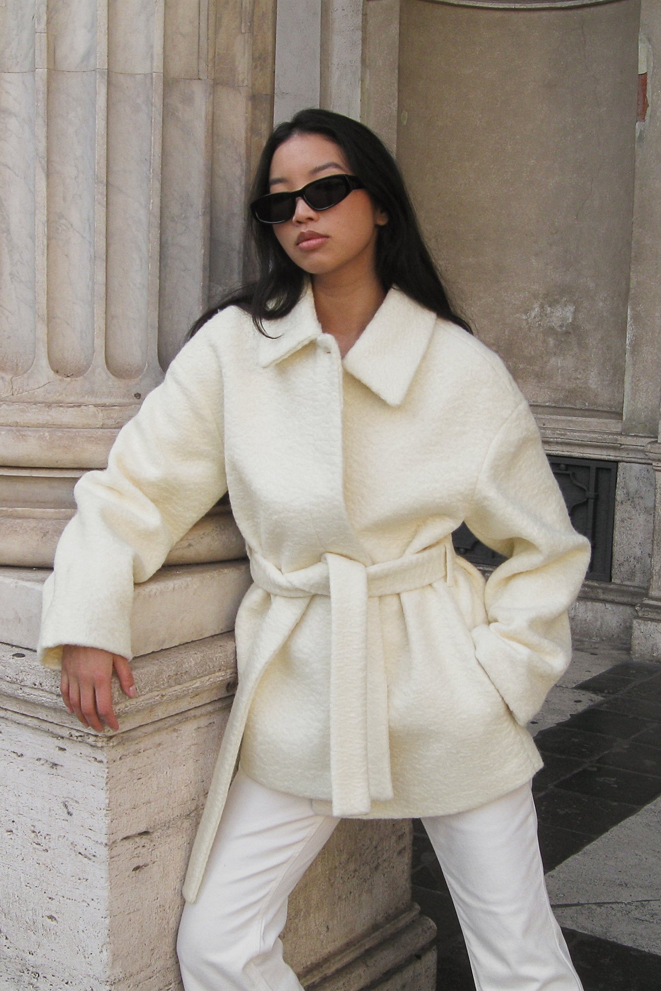 Belted Structured Jacket Offwhite | NA-KD