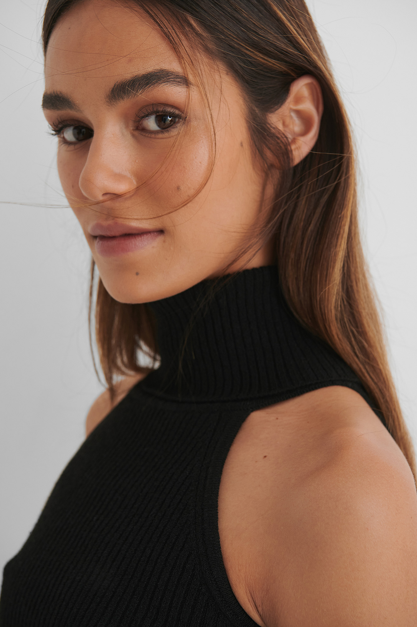 Knitted Polo Singlet Black | NA-KD