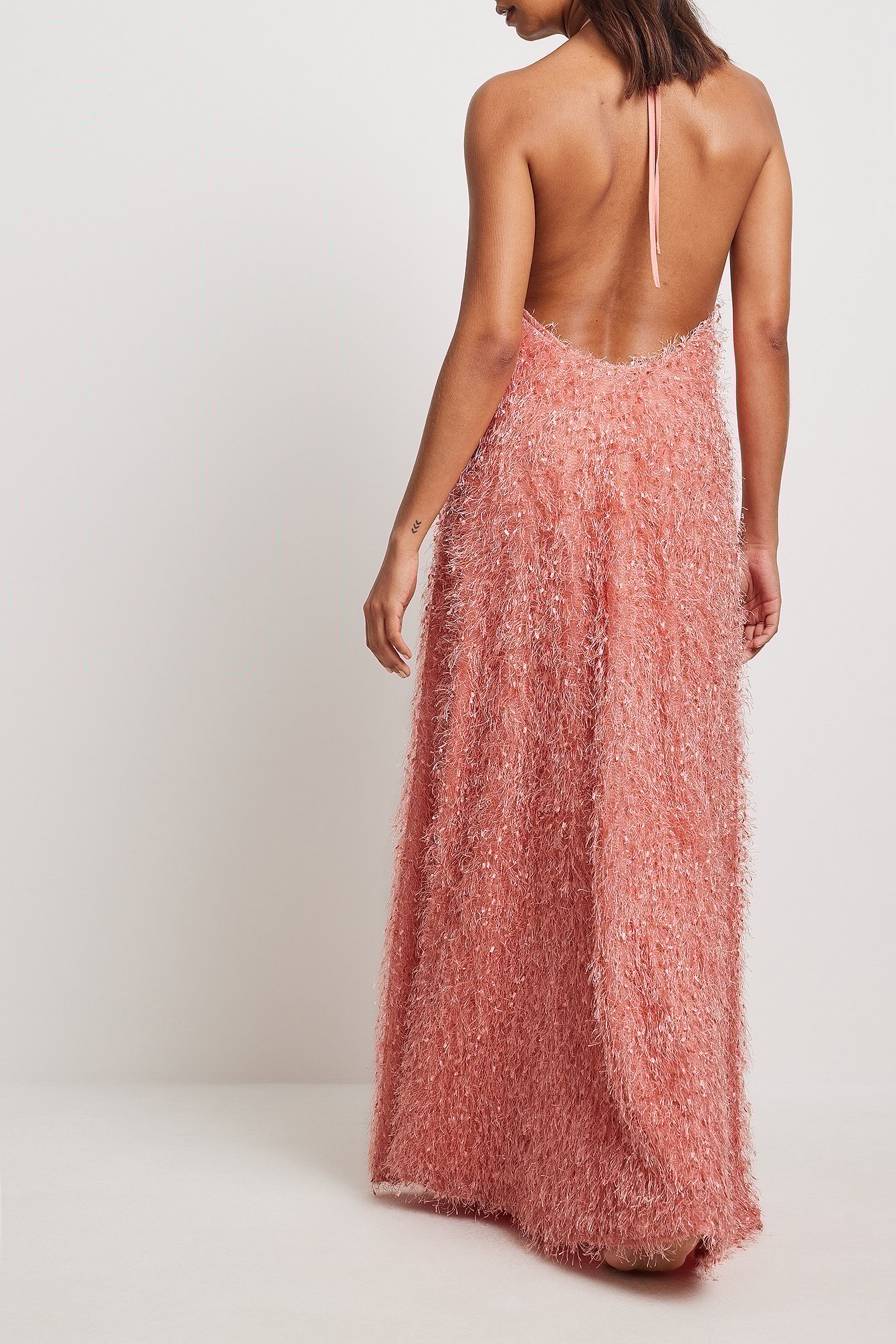 Deep Back Structure Maxi Dress Pink | na-kd.com