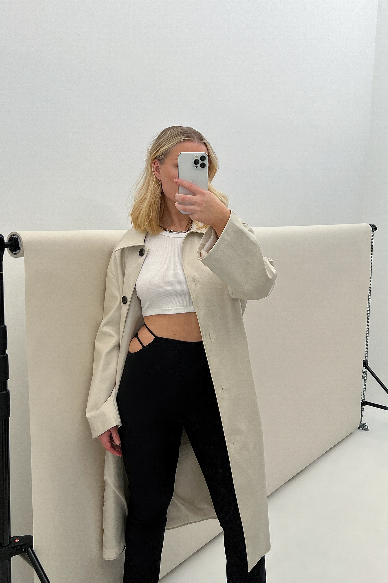 Cut Out Pants | Quick & Easy Pant Cutting Tutorial for Beginners – MGNAR