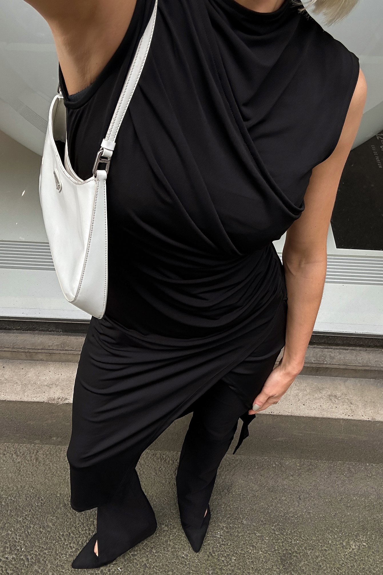 Drapy Midi Dress Black | NA-KD