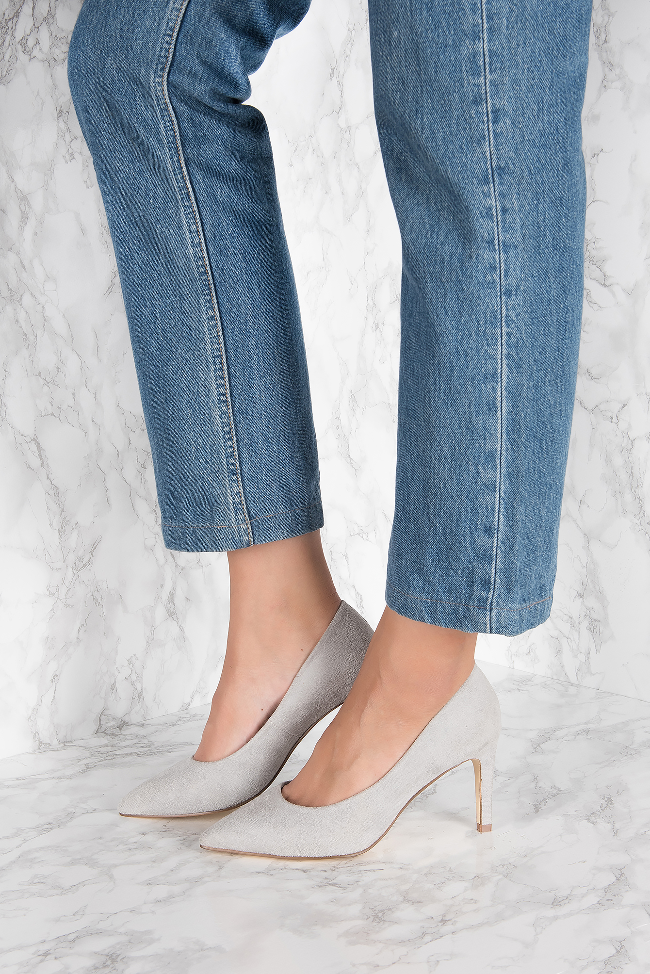 Pointy Suede Pumps Grau | NA-KD