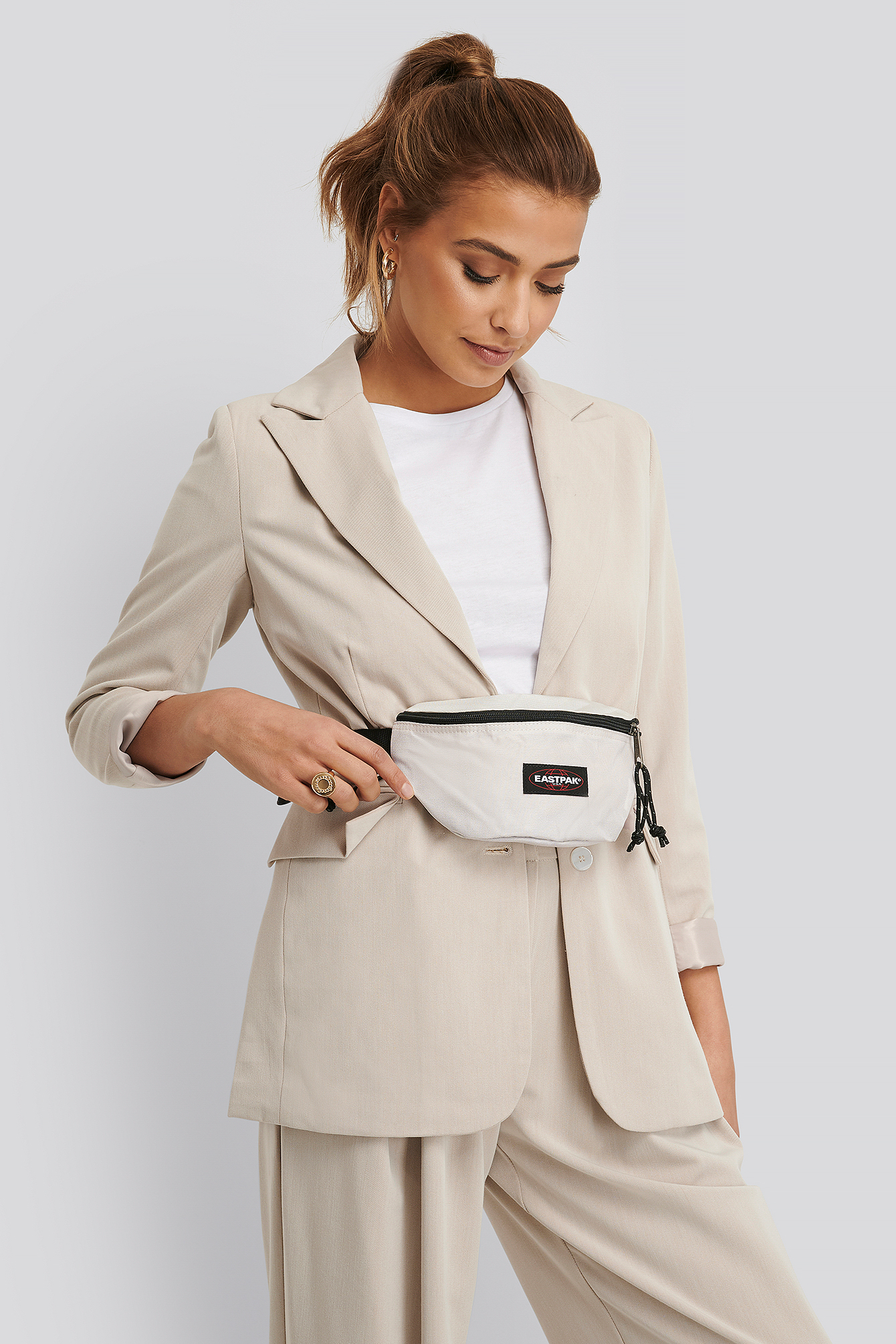 Springer Bag White | NA-KD