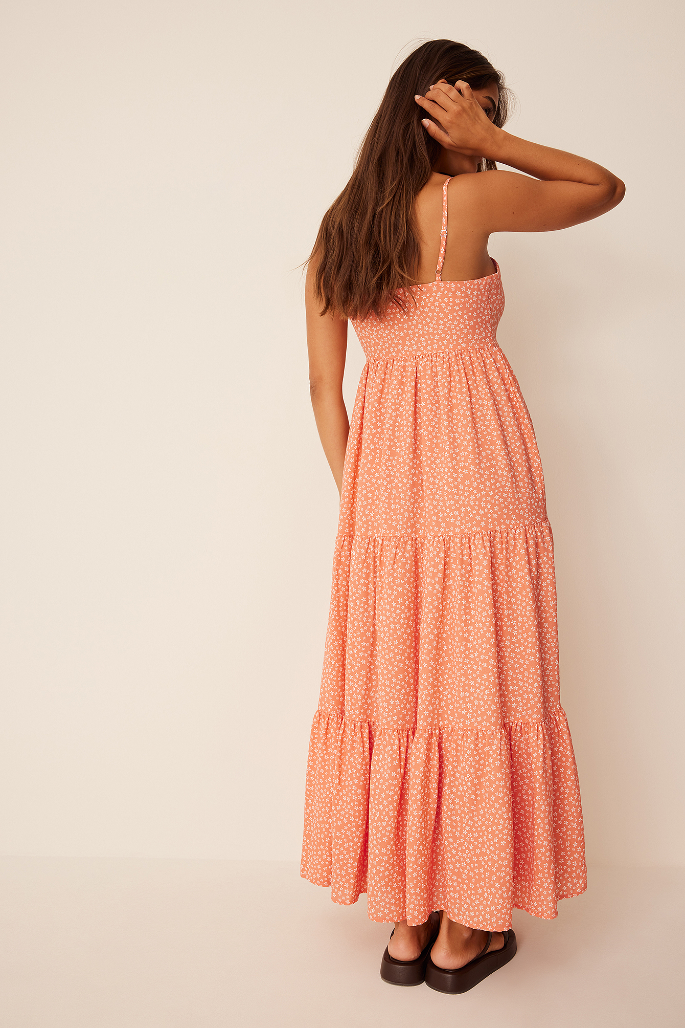 Flowy Maxi Dress Orange | na-kd.com