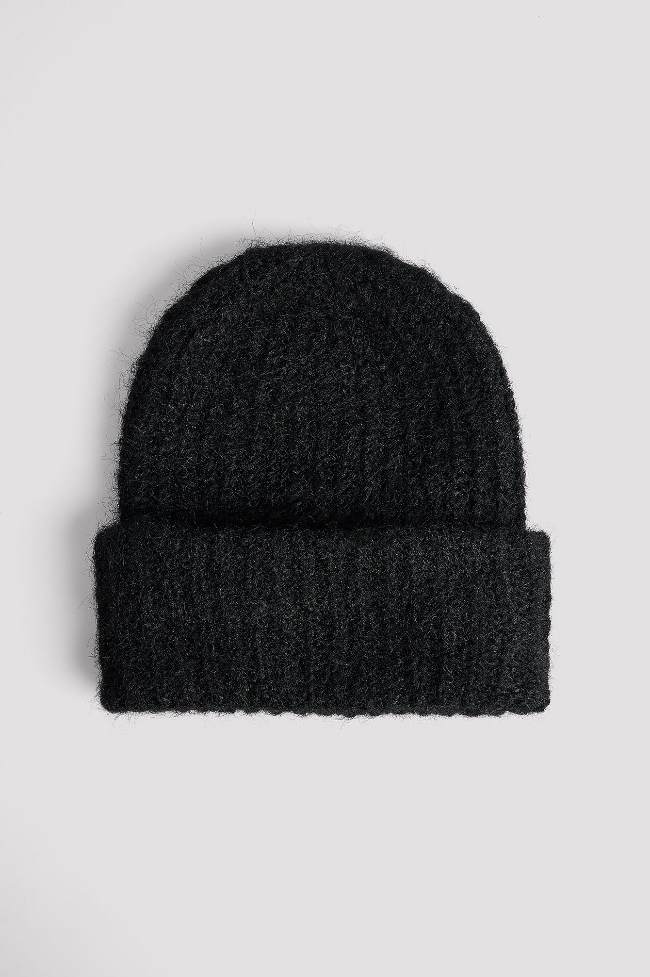 Fluffy Beanie Black | NA-KD