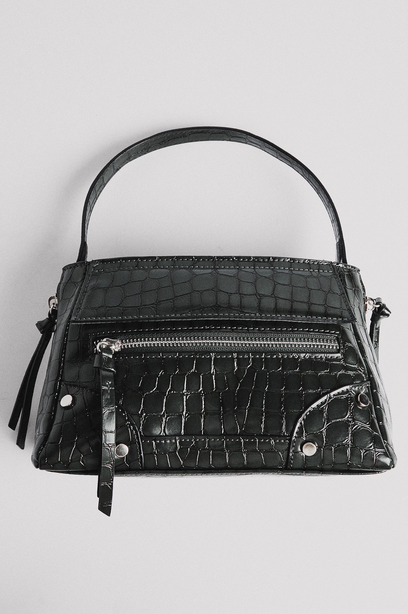 Hardware Croc Crossbody Bag Black | NA-KD