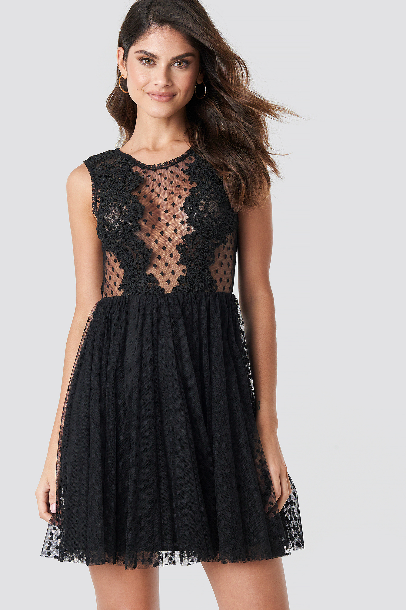 Trixie Dress Schwarz | NA-KD