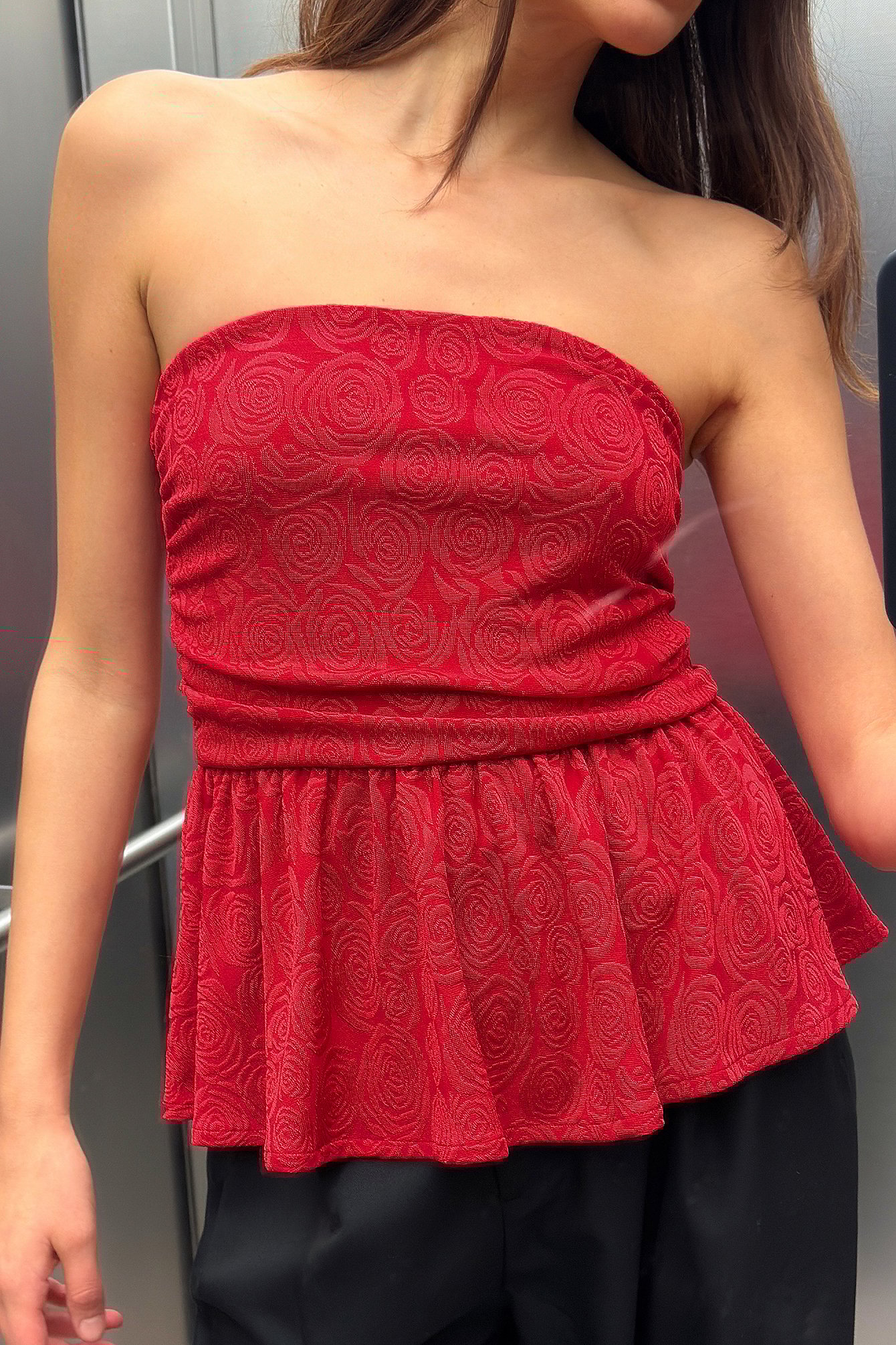 Rose Pattern Tube Top Red | NA-KD