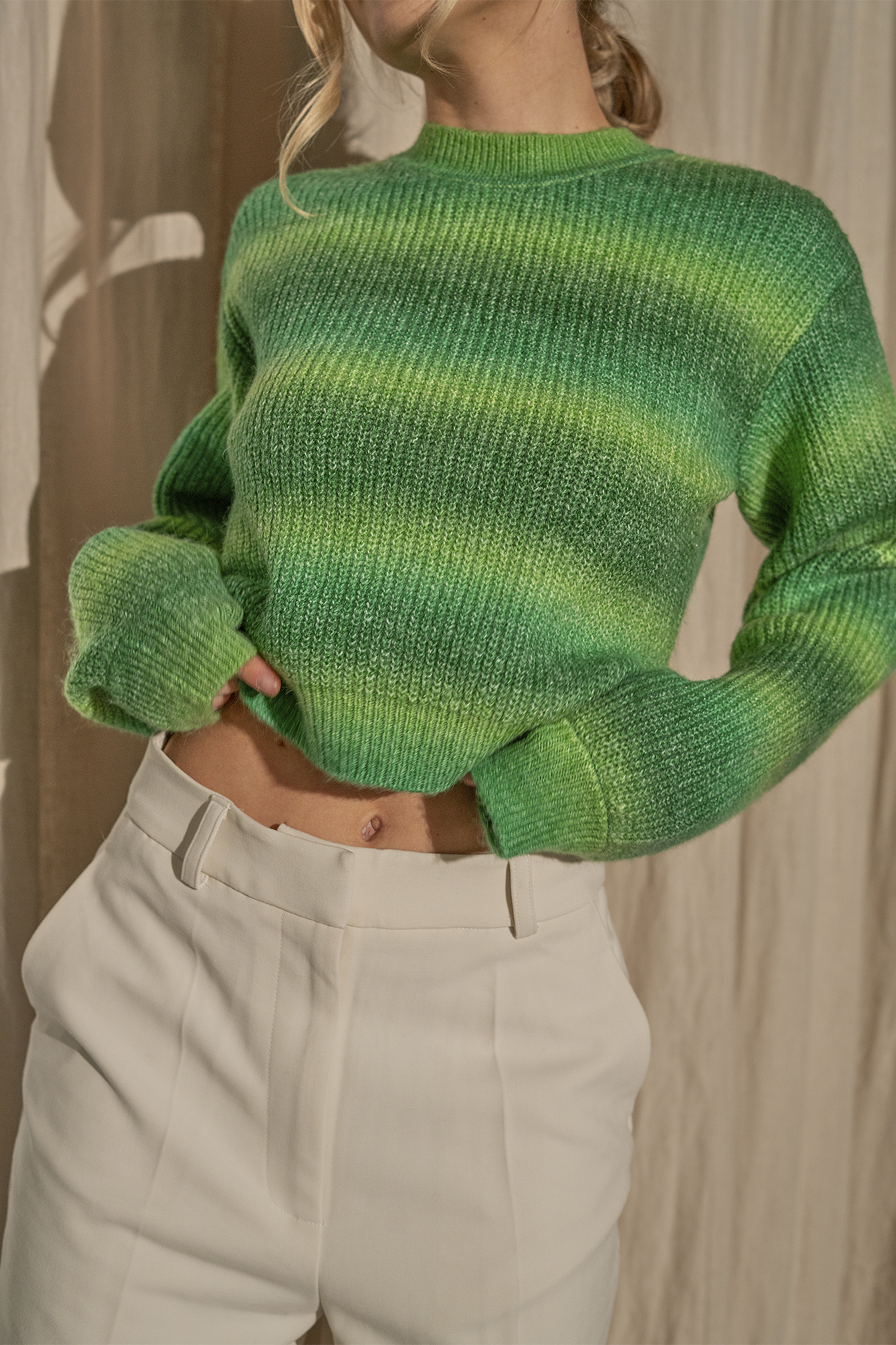 Round Neck Knitted Faded Stripe Sweater Green | na-kd.com