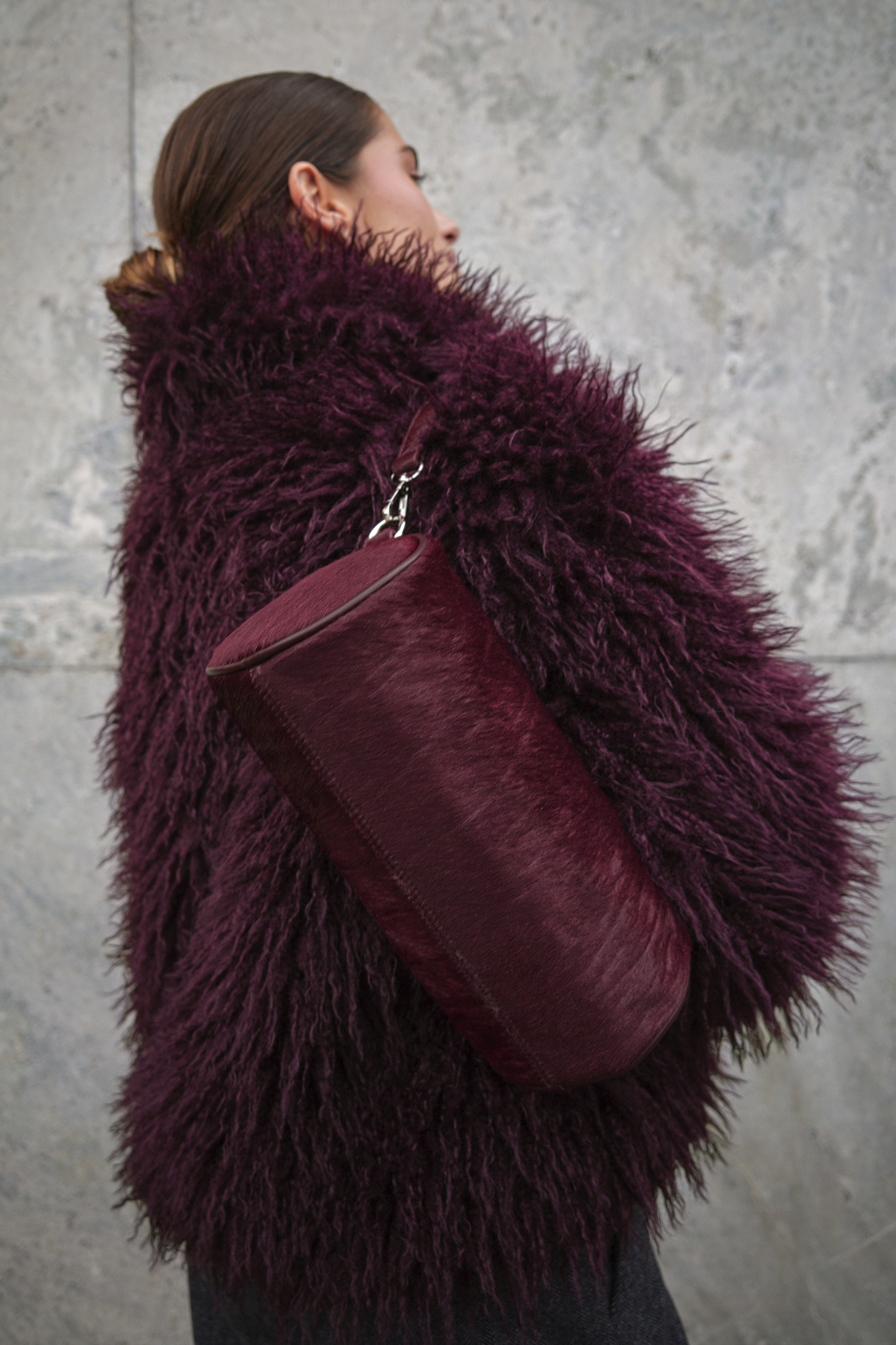 Leather Cylinder Shoulder Bag Burgundy | NA-KD