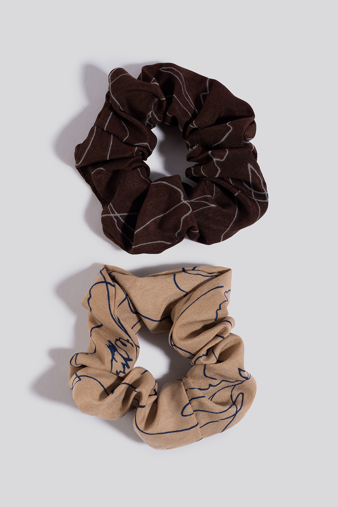 2-Pack Slim Floral Line Scrunchies Multicolor | NA-KD
