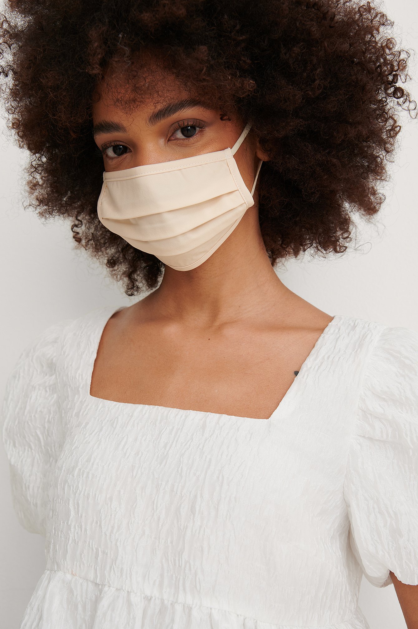 2-pack Solid Flat masks Crème | NA-KD