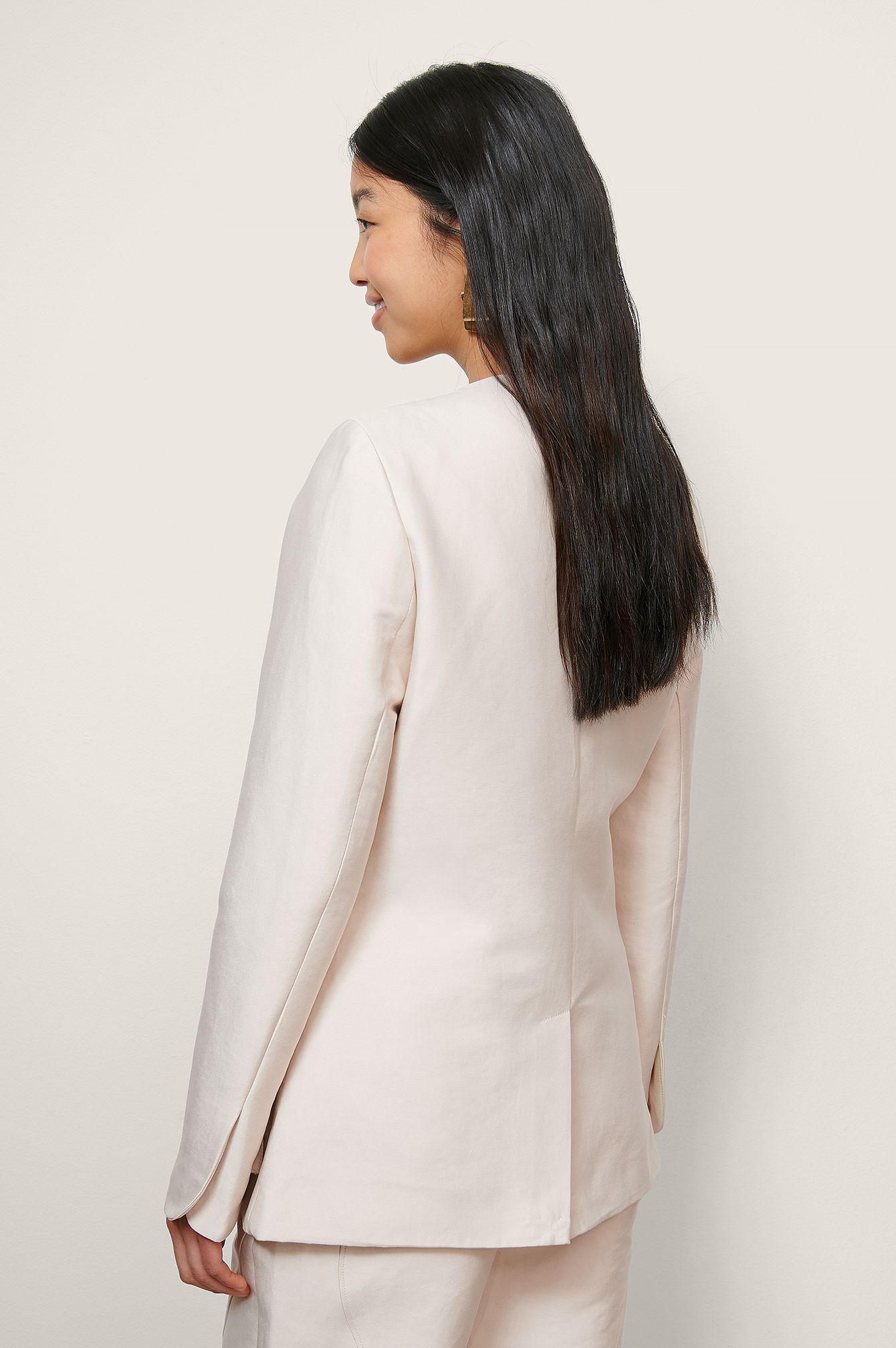 Wavy Blazer Beige | na-kd.com