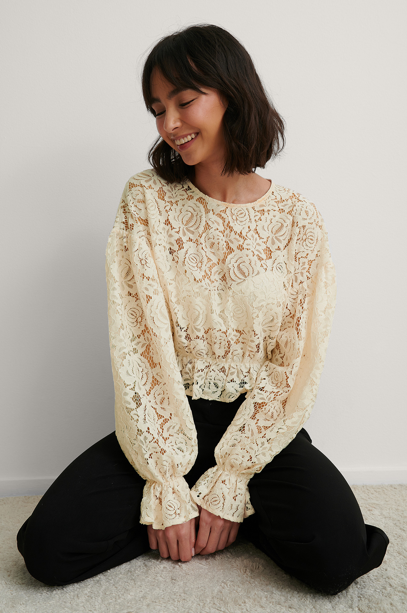 Balloon Sleeve Lace Blouse Offwhite | NA-KD