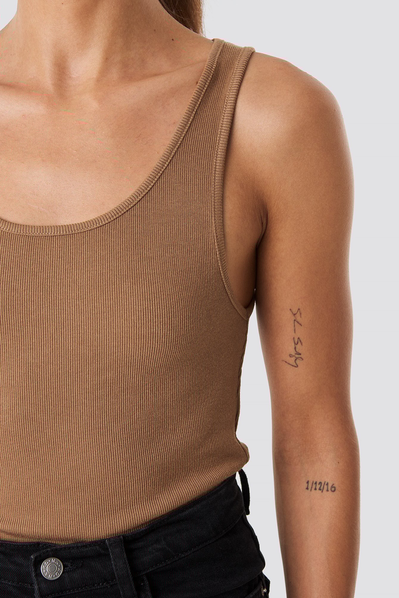 Basic Ribbed Tank Top Beige | na-kd.com
