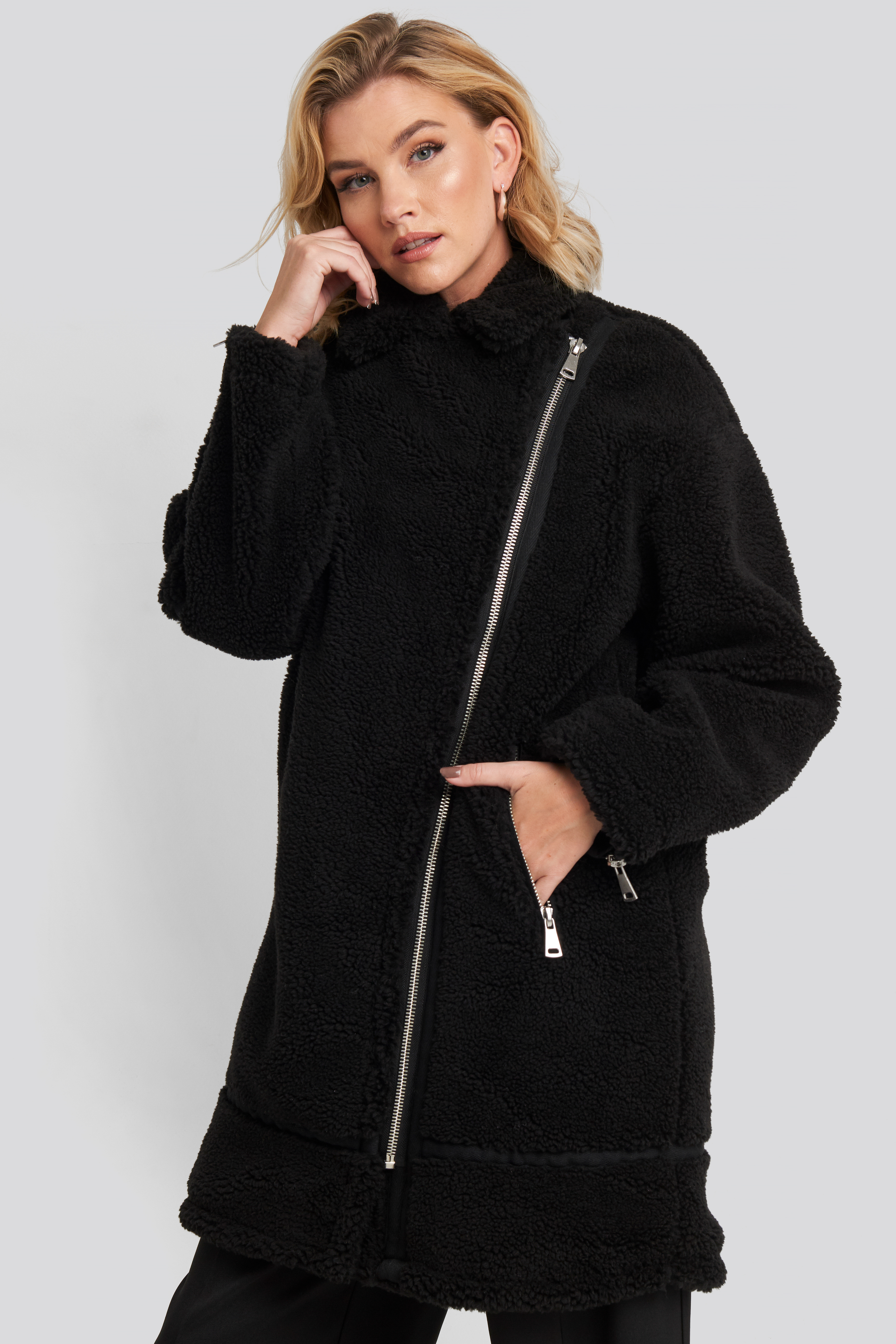 Biker Long Teddy Coat Black | na-kd.com