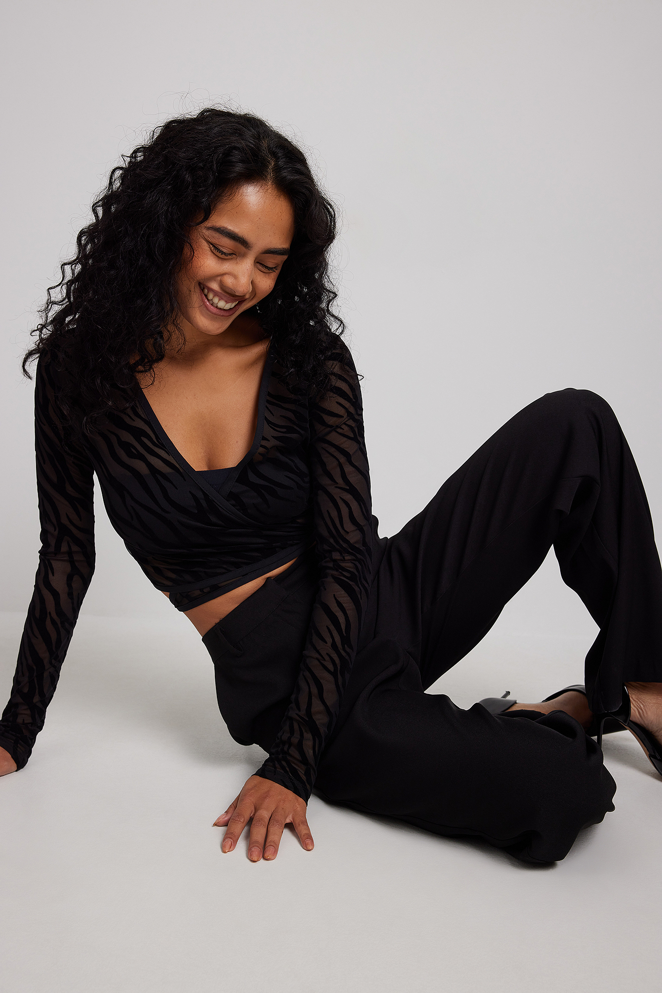 Burn Out Mesh Wrap Top Black | NA-KD