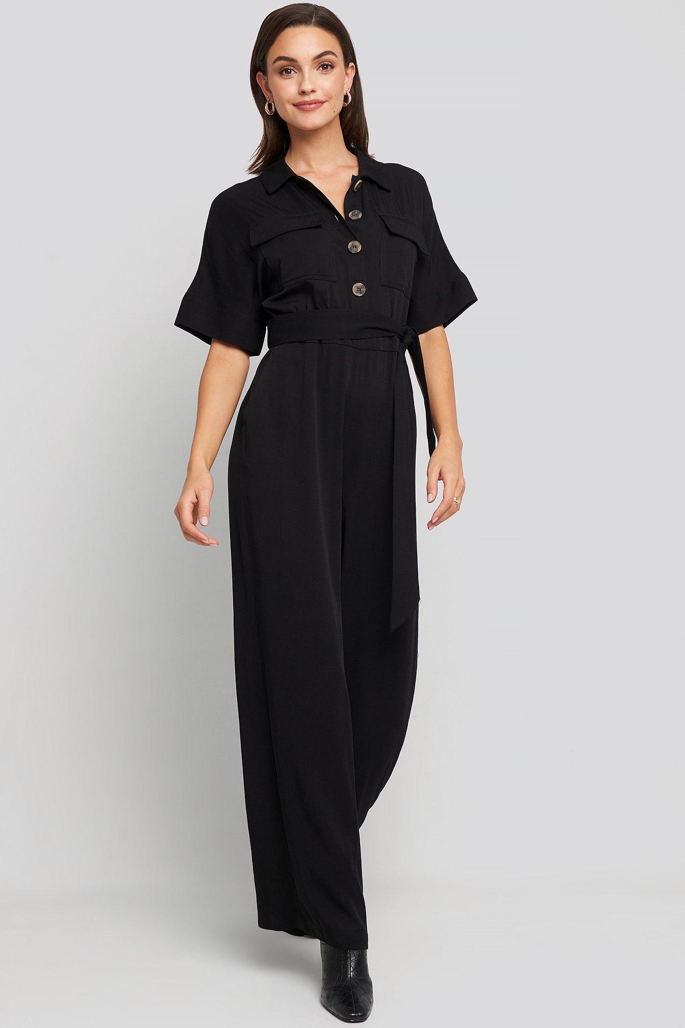Chest Pocket Buttoned Jumpsuit Black | na-kd.com