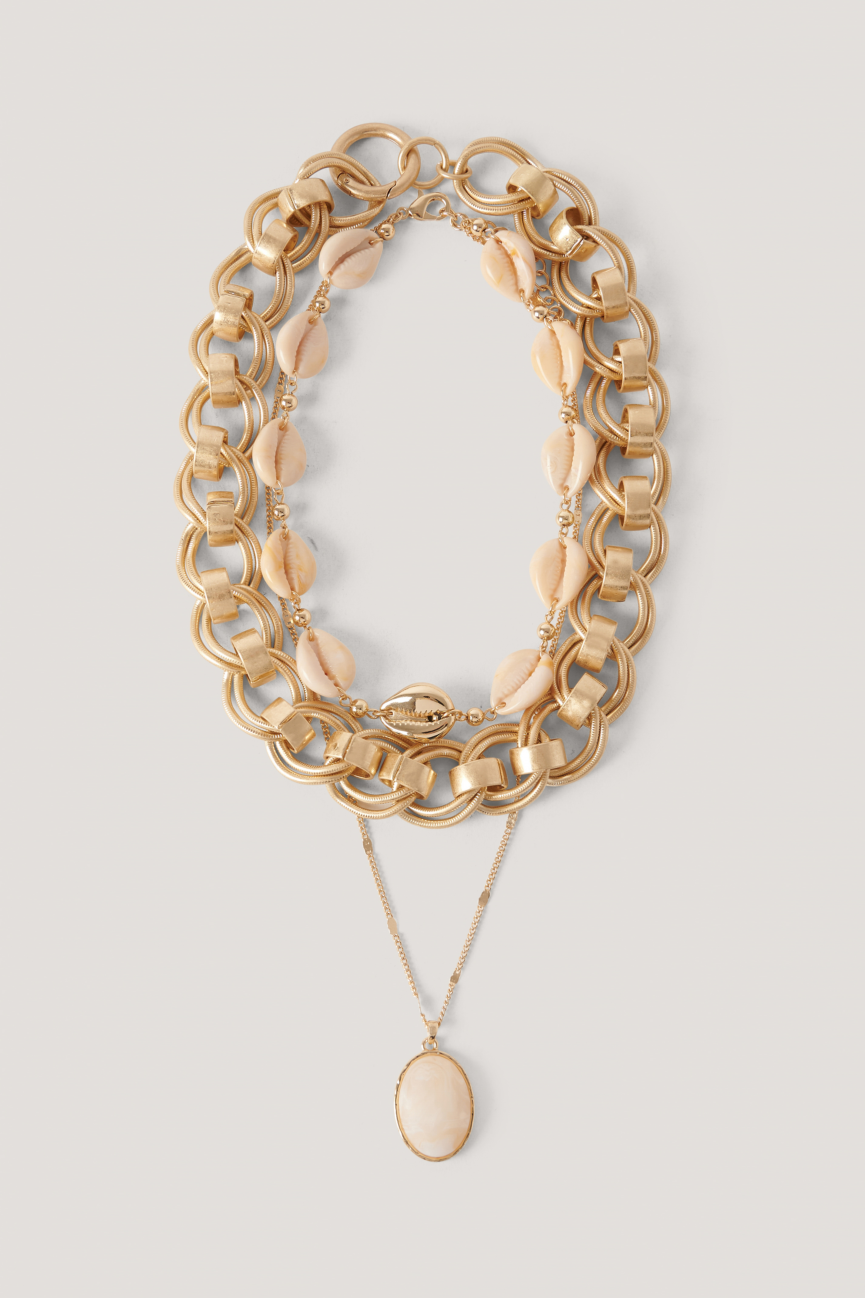 Chunky Chain Shell Necklaces Gold | na-kd.com