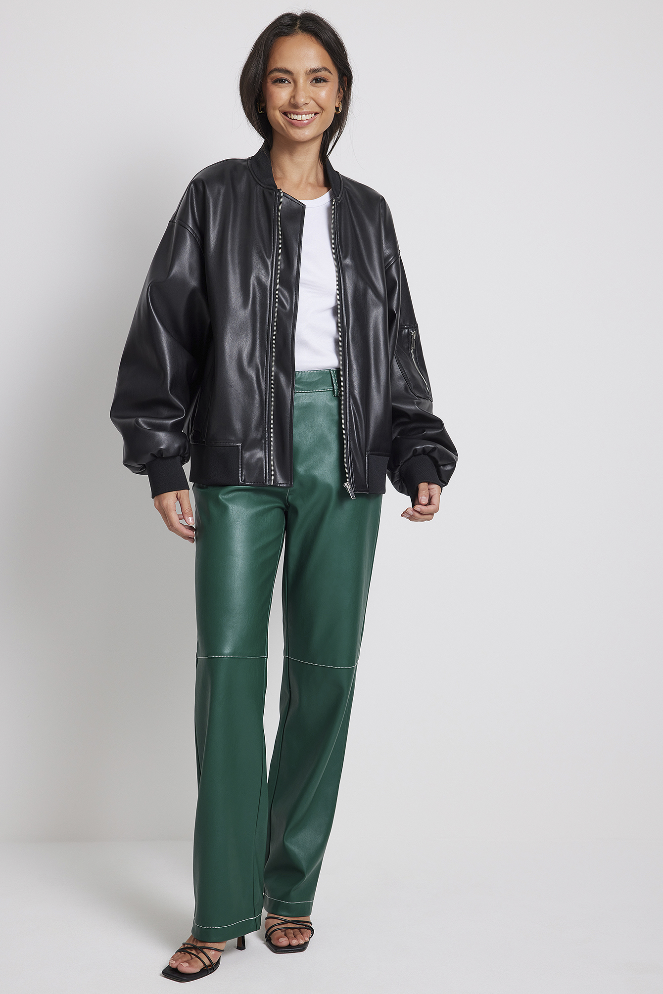Contrast PU Pants Green | NA-KD