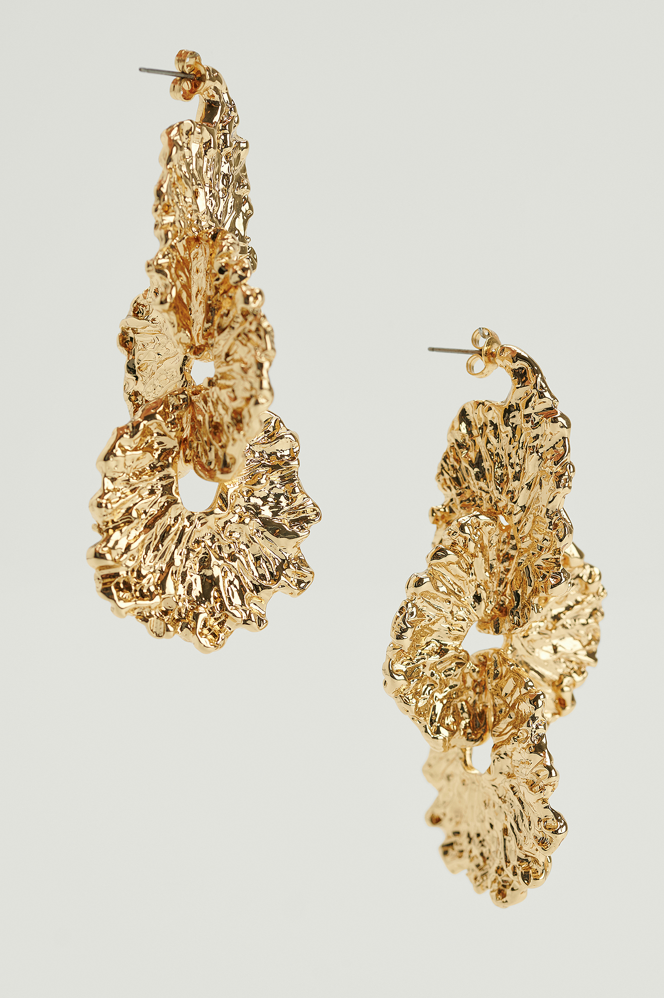 Crafted Look Hanging Earrings Gold | NA-KD