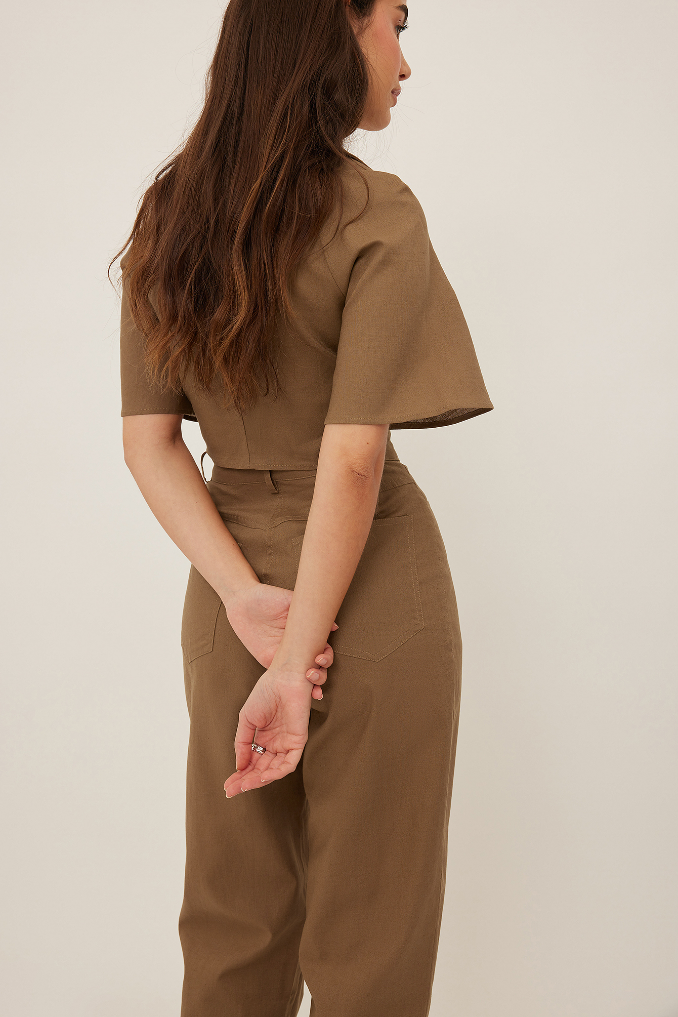 Cropped Twisted Linen Blend Shirt Brown | na-kd.com