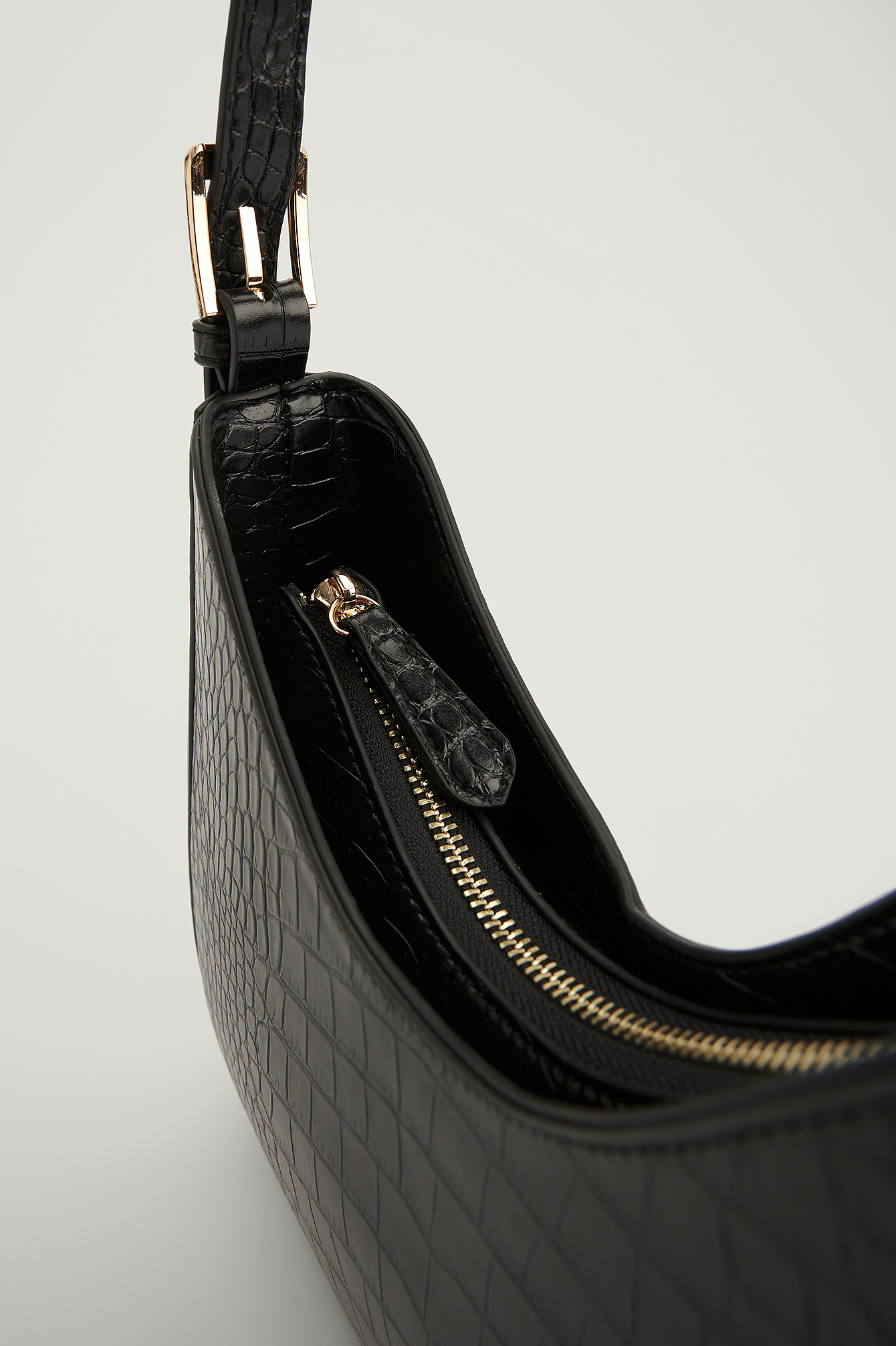 Curved Croc Shoulder Bag Black | na-kd.com