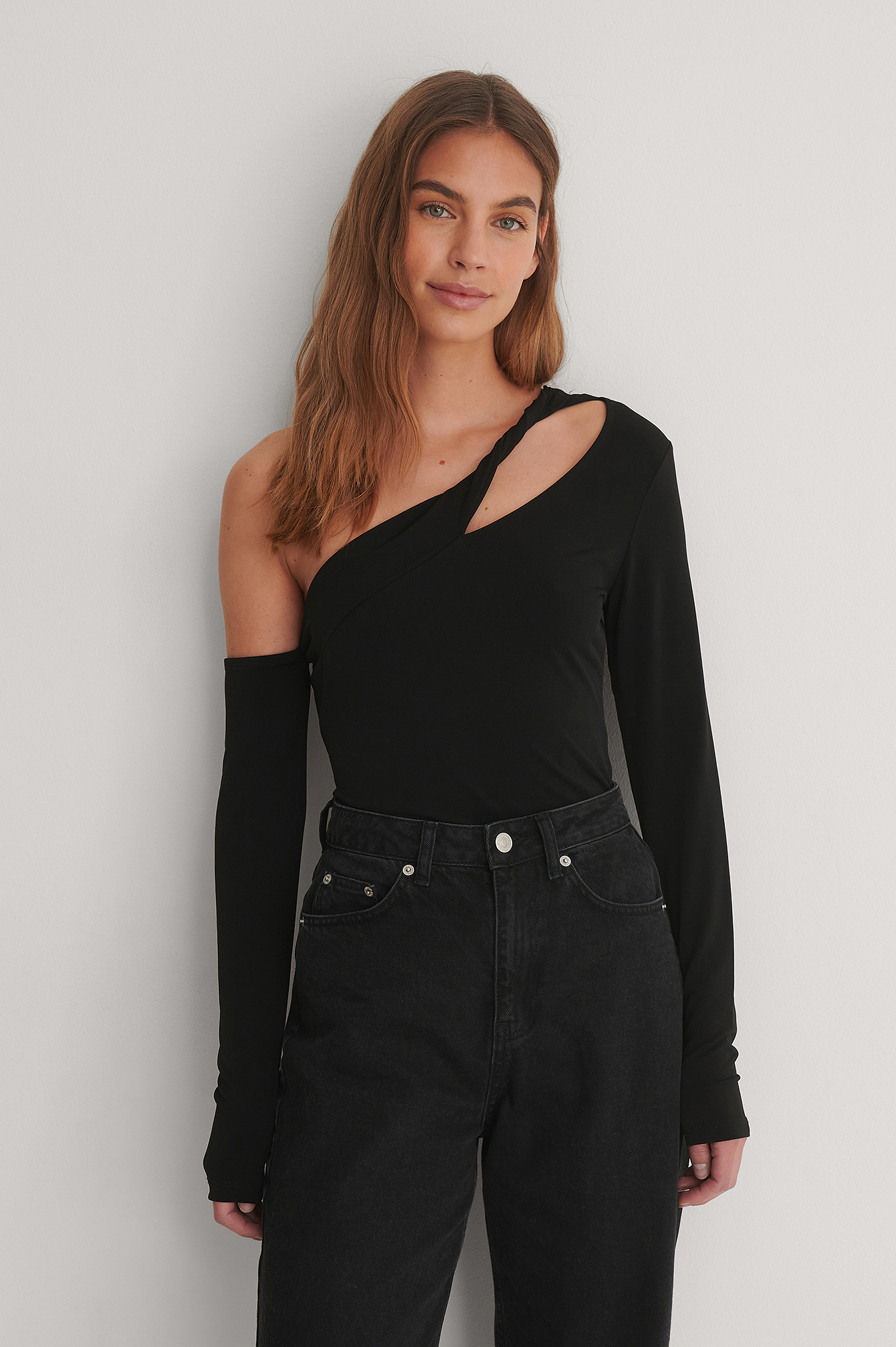 Cut Out Dropped Shoulder Top Black | na-kd.com